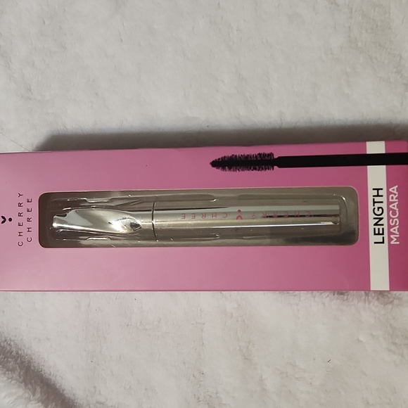 cherry chree | Makeup | Cherry Chree More Length Mascara | Poshmark